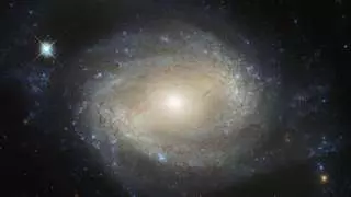 "Hubble" a pris une photo d'une galaxie en spirale avec un énorme trou noir vorace au centre