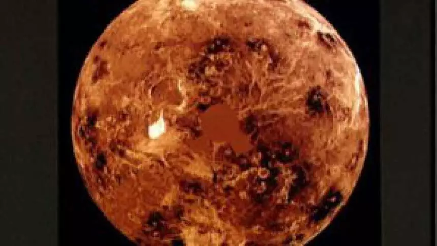 Venus every day "loudest" and becomes "beautiful"