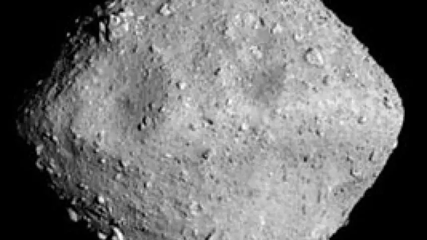 Wëssenschaftler hunn dat net op Asteroid Rugu als wéineg Waasser erwaart