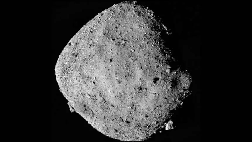 Mekhopo ea maoto a metsi e fumanoang ka betn ea asteroid