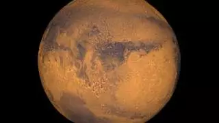 Марс намери езеро с течна вода