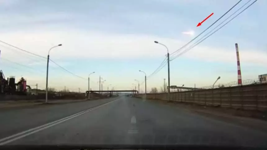 Padajoči meteorit nad Krasnoyarsk je bil posnet na video