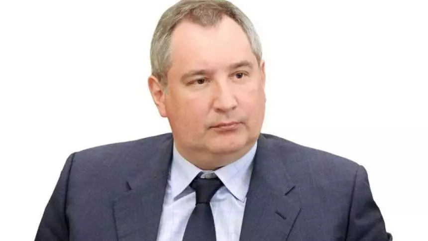 Rogozin feraħ lill-kapitolu ONEWB bit-tnedija ta 'suċċess ta' l-ewwel satelliti