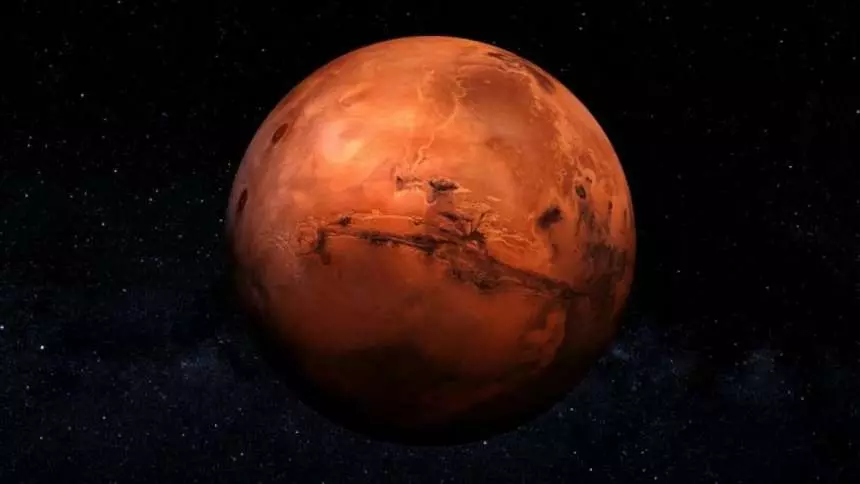 Ainmníonn na nithe is díol spéise do Mars