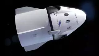 I primi turisti su Spacex Crew Dragon possono volare nello spazio già nel 2021