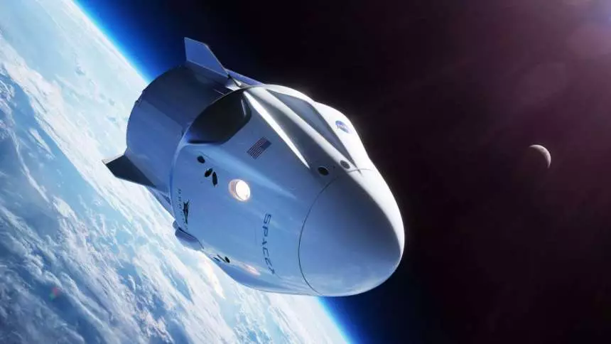 SpaceX-ŝipanaj Drakaj Testoj estas transdonitaj al la 18-a de januaro