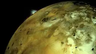 Op der Satellite vum Jupiter, e vulkaneschen Ausbroch gouf opgeholl