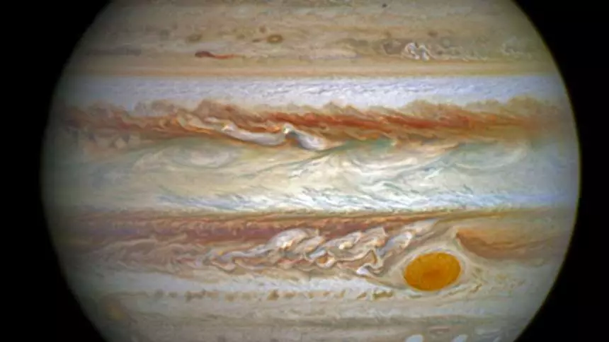 Polar Radiances Jupiter yllätti tutkijoita