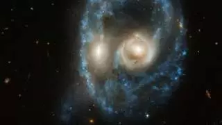 Halloween Nasa je objavil posnetek kopičenja galaksij v obliki odvračanja