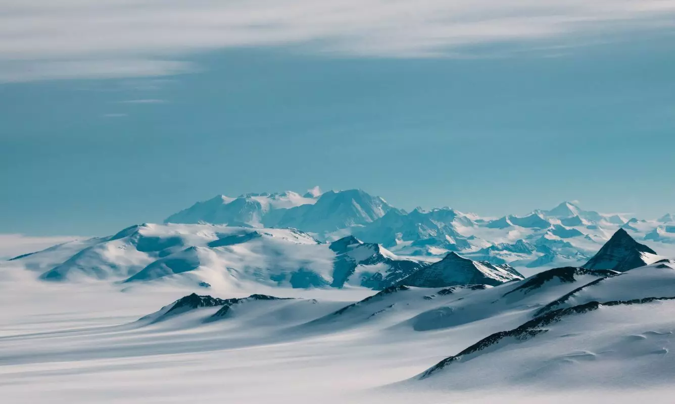 La tombe présumée avec les extraterrestres a été trouvée en Antarctique, photo