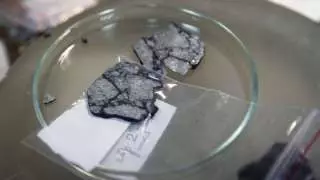 Abahanga mu Burusiya bahimbye x-imirasire yo kwiga meteorite