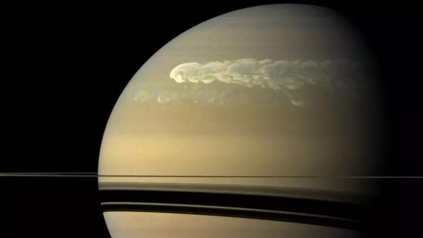 Planet Saturn - İkinci Yupiter?