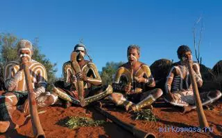 Liema ħolm Aboriġinali Ktieb tal-Ħolma Longo, li jfisser ħolma li fiha Aborigine ħolmu