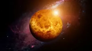 Слънчевият вятър краде атмосферата на Венера
