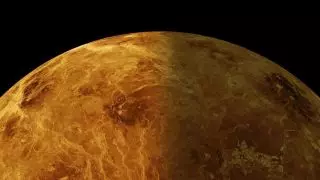 Nalezen na Venuše plyn fosfin nemusí mít biologický původ