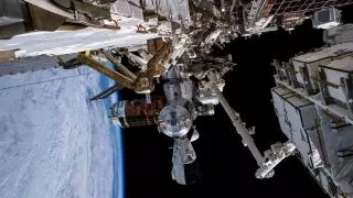 Wyciek powietrza na ISS spadł trzy razy