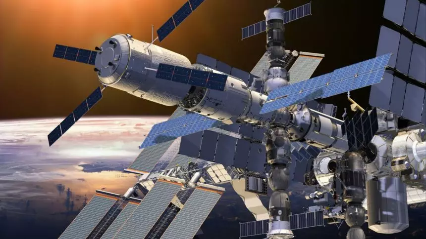 På ISS förseglar sprickan fem dagar
