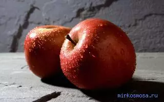 Kas svajoja obuolių svajones Ezopa, o tai reiškia svajonę, kurioje obuolys svajojo 47900_1