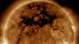 Ang mga astronomo ay nagpakita ng isang snapshot ng isang malawak na coronal hole sa araw