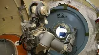 De Russesche Fedor Roboter ass aus den Iss op d'Äerd zréckkomm