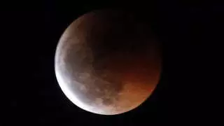 Dernière éclipse lunaire complète cette année
