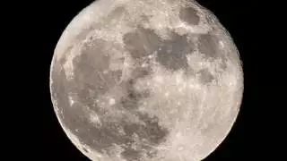 Ang Russian Center for Research Moon ay maaaring magsara