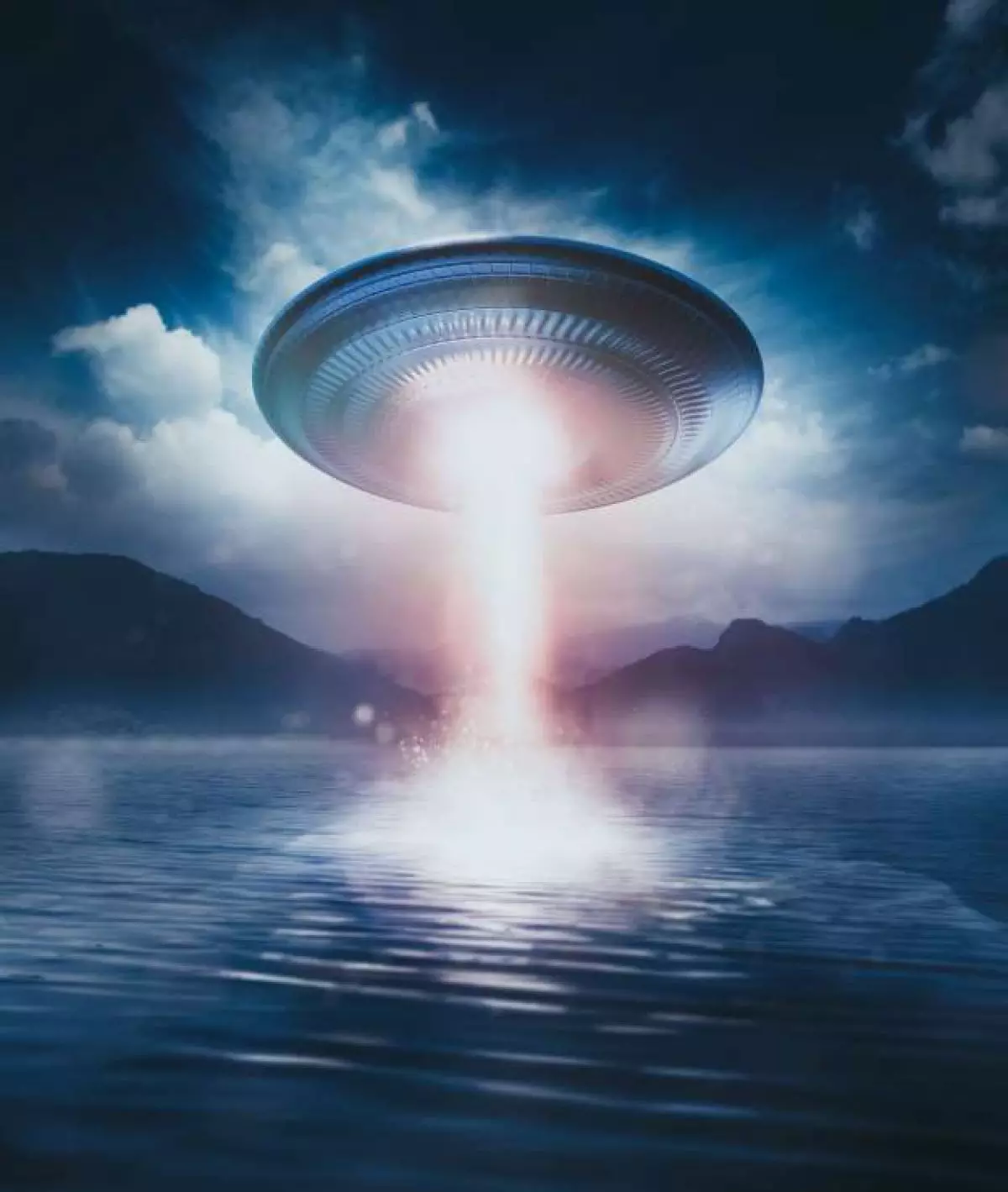 Ufo yakawira muAntarctica, pane mufananidzo