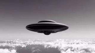 در سنت پترزبورگ، به دلیل ظاهر غیر منتظره UFO، آشفتگی را آغاز کرد