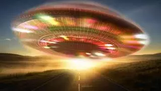 Dev UFO, Kanada'da bir kamyona giren, video ve çalınan internette