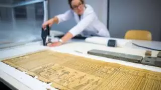 Þýska vísindamenn deciphered papyrus með aldri 2000 ár