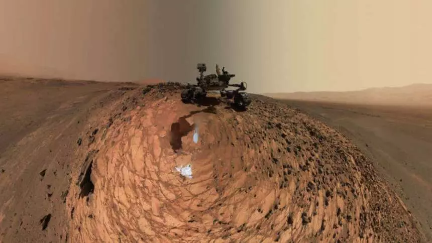 "Kíváncsiság" küldött egy új selfie a Mars