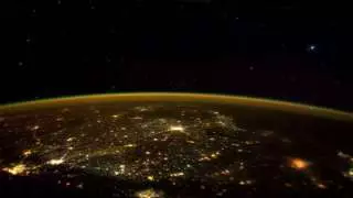 NASA астронаутите фотографираа НЛО