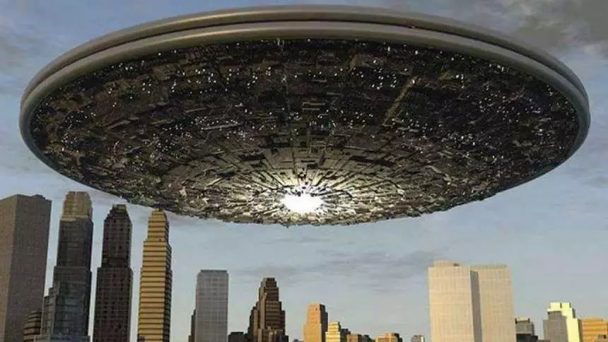 ئامېرىكا شەھىرىدىكى گىگانت ufo بولسا ئاخباراتتا سېزىمچان بولدى