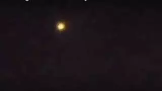 Чеджу боюнча чоң UFO менен видео