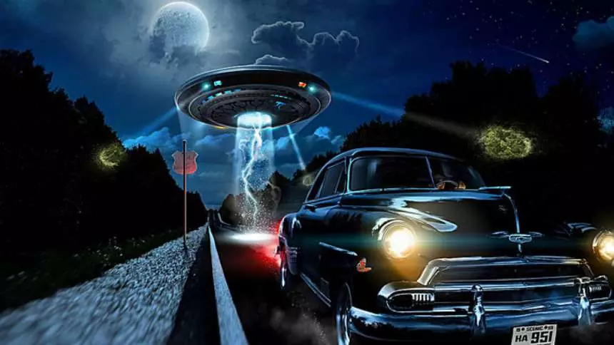 Top 5 appearances UFOs shot by road recorders