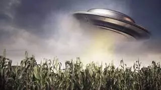 UFO video yang mengejutkan, yang ternyata dekat dengan orang dan melanda mereka dengan saiznya yang besar, memukul rangkaian