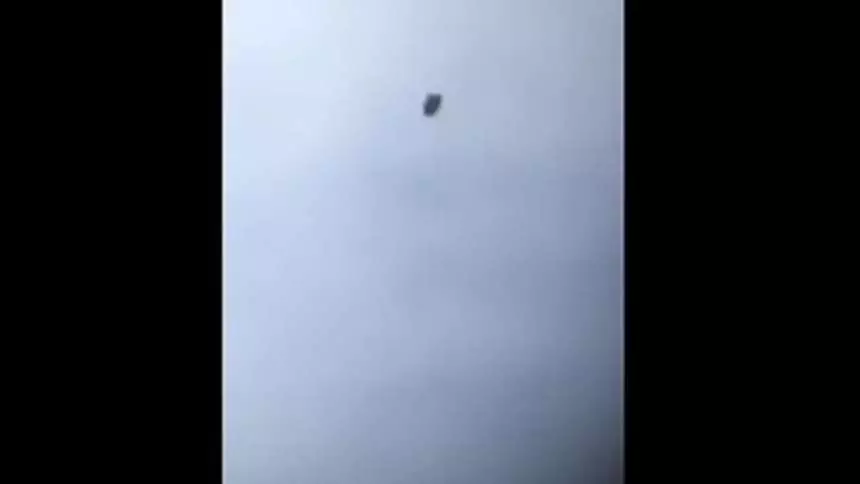 I residenti del Colorado hanno spaventato UFO, simile a un pacchetto spazzatura