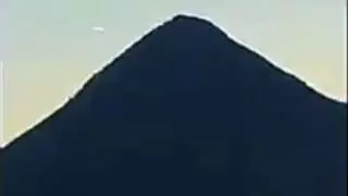 في جبال مدينة مكسيكو، شهد السكان المحليون UFO شفافة