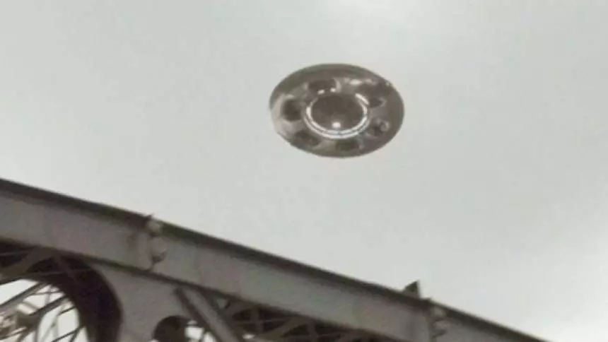 In Pennsylvania het UFO op die laagste hoogte gevlieg